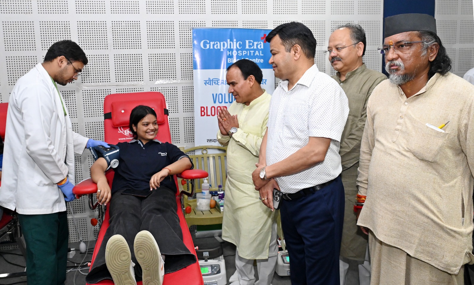 Blood Donation Camp at Graphic Era University on PM’s birthday ...