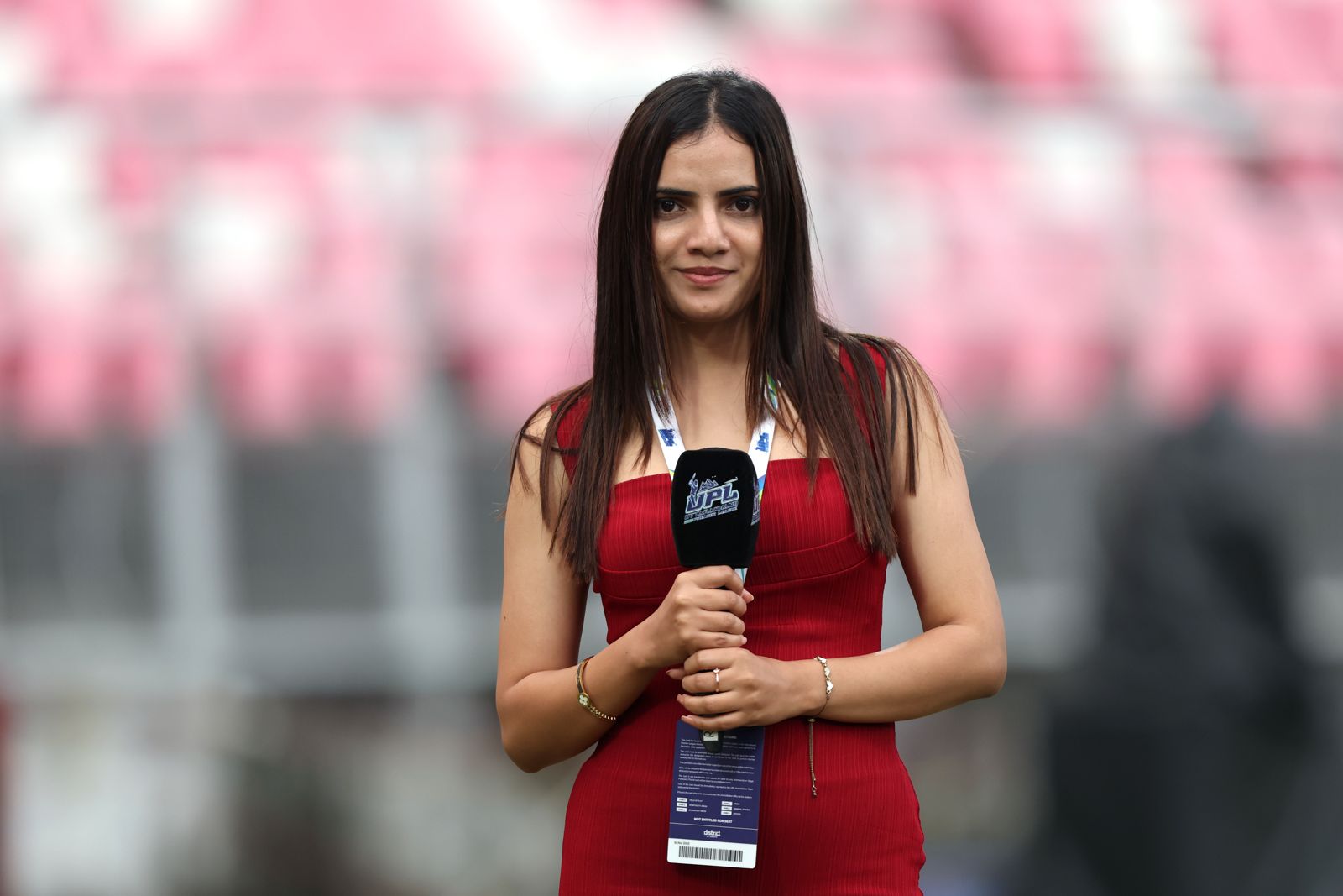 Deeksha Chauhan wins 'UPL Ki Aawaz' sports presenter contest - Northern ...